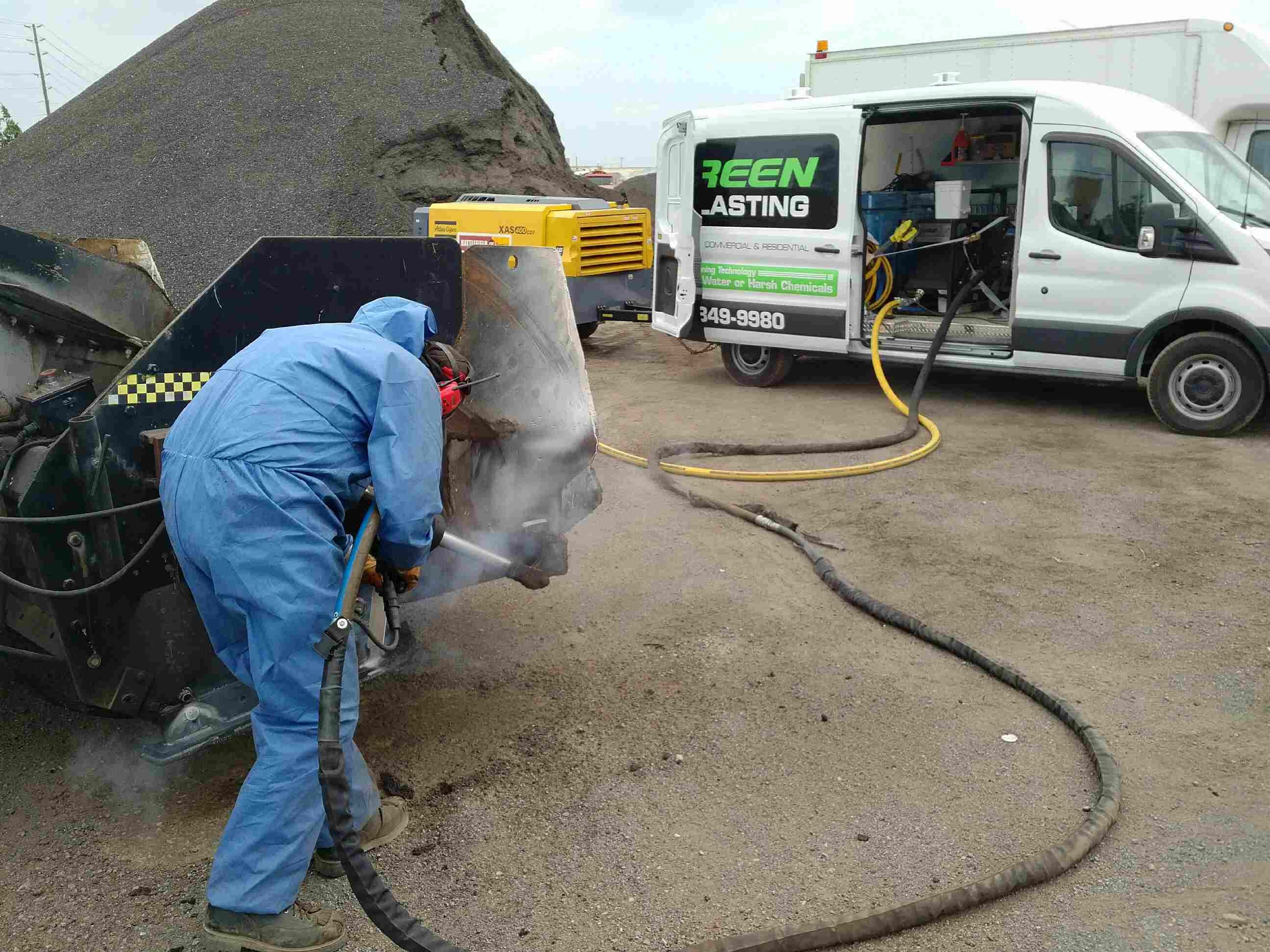 Removing Asphalt Buildup with Dry Ice Blasting